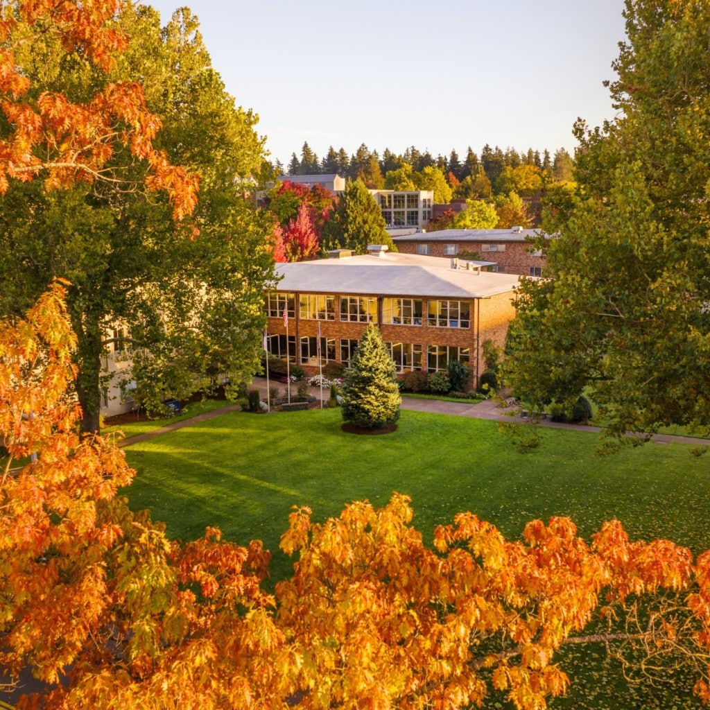 Campus Visit | Bushnell University